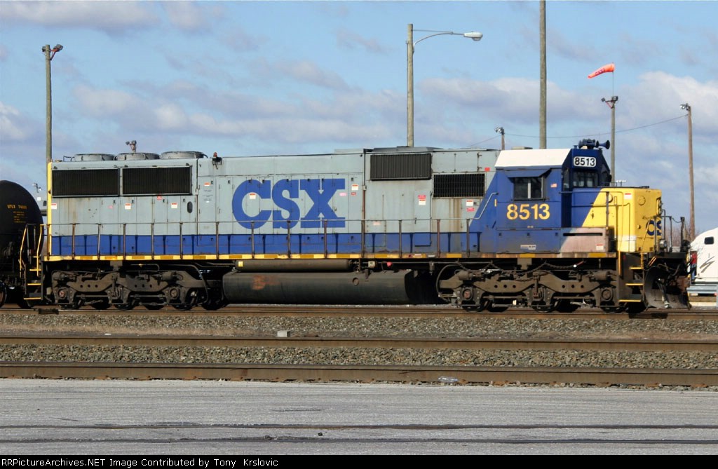 CSX 8513